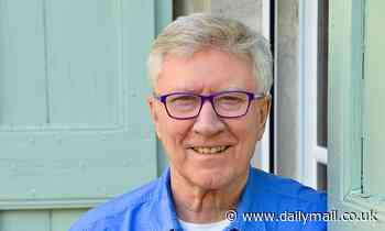 Original Poldark Robin Ellis claims fans have forgotten his shirtless ...