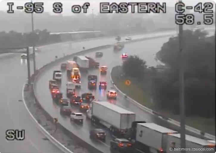 2 Jackknifed Tractor Trailer Causing Traffic Jam On I-95 Southbound ...