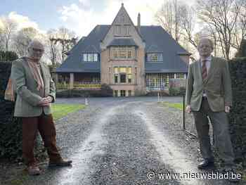 Adellijke broers zetten historische chalet met negen slaapkamers en ...