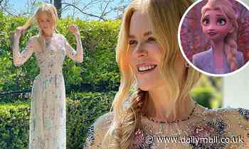 Nicole Kidman channels her inner Elsa from Frozen with a side ponytail ...