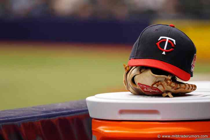 Charlie O. the mule is back at the LF Flag Poles taking photos with # ...