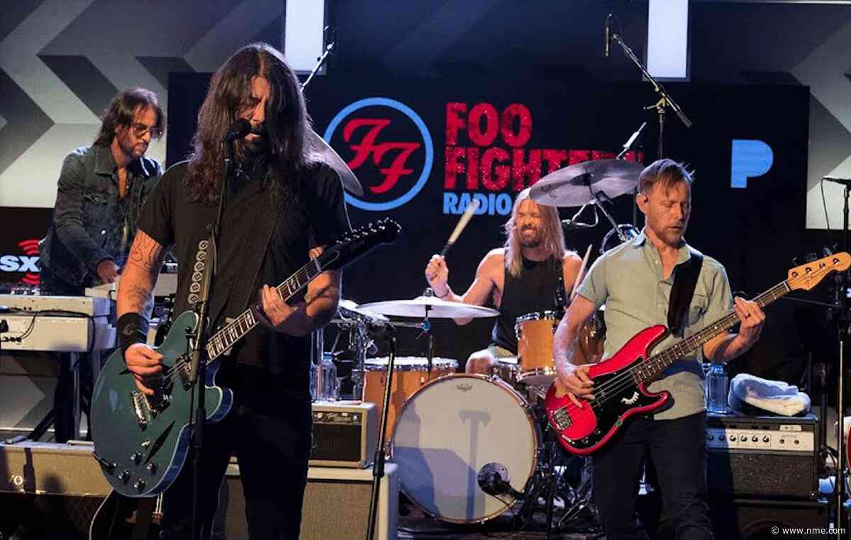 Foo Fighters mourn death of longtime stage manager Andy Pollard - Music ...