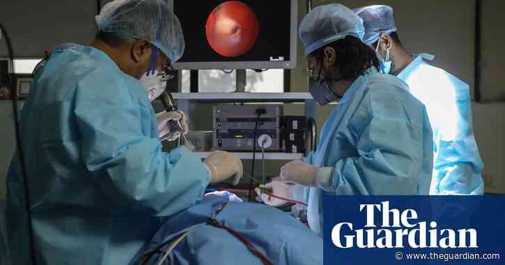 Schamroth window: Simple finger test that 'can reveal cancer' - Health ...