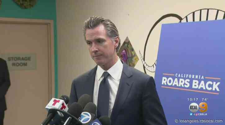 Former UCLA Men’s Soccer Coach Jorge Salcedo Pleads Guilty In College ...