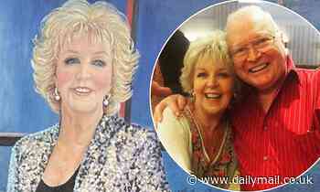 Melbourne artist captures Bert Newton's adoration for wife Patti in ...