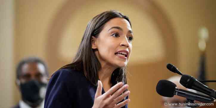 Alexandria Ocasio-Cortez tweets at Matt Gaetz, Lauren Boebert, and ...