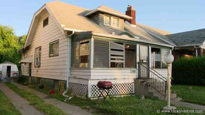 Detroit Meteorologist Kim Adams Re-joins WDIV, Replacing the Popular ...