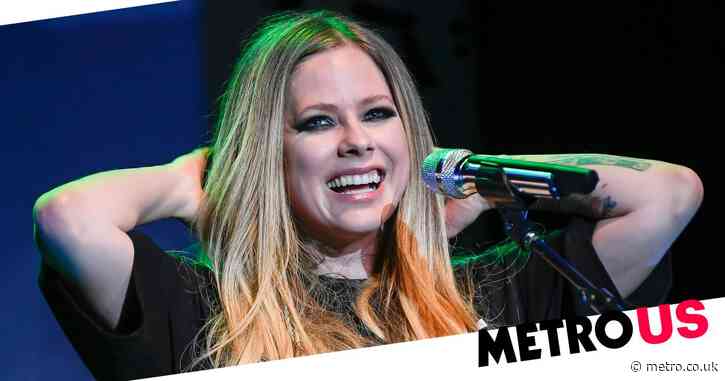 Avril Lavigne Recreates Iconic Let Go Album Cover As She Marks 20th