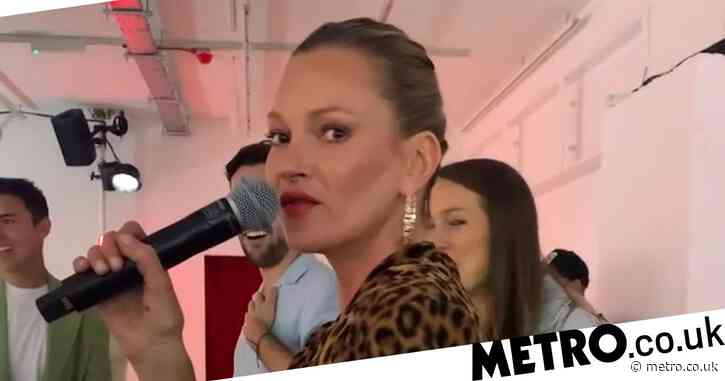 Kate Moss brings the party as she belts out karaoke before hitting DJ ...