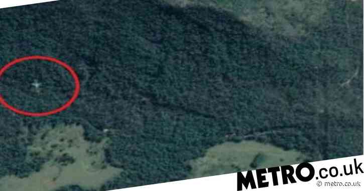 Hammer-wielding moped rider smashes £3m Bugatti Chiron in attempt to steal £110k Rolex - UK news ...