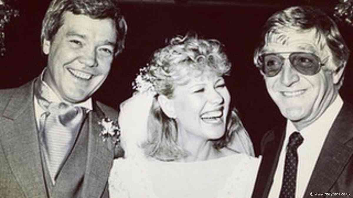 Kerri-Anne Kennerley shares heartbreaking tribute to late husband John ...