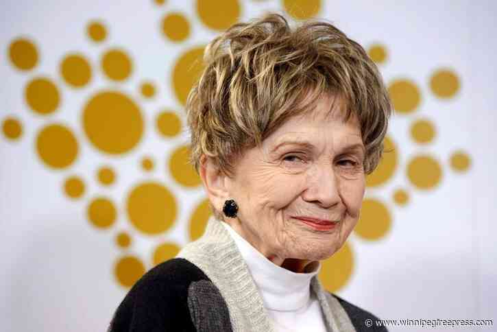 Indigo to remove portraits of Alice Munro from stores; keep books on ...
