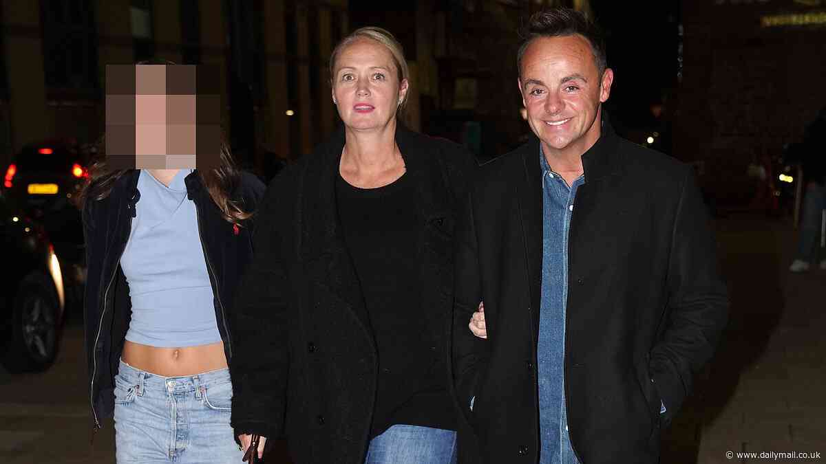 Ant McPartlin swaps Saturday Night Takeaway for a dinner date with wife ...